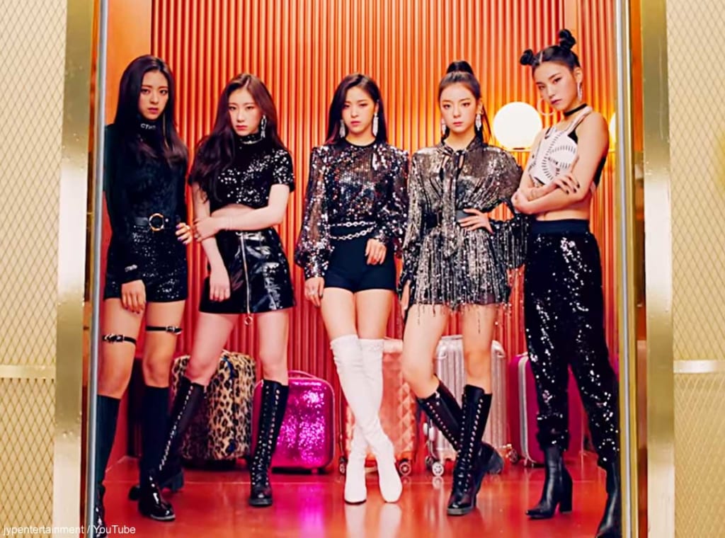 TWICEの妹グループ「ITZY」、2月12日にデビュー決定！ 超クールな「DALLA DALLA」のMVティーザーが公開[動画あり ...