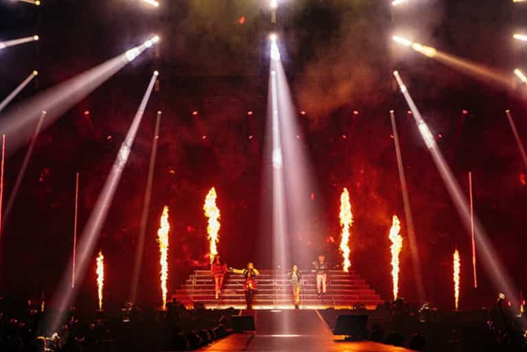 2NE1、10年ぶりの来日公演 全6公演を完走！『2024 2NE1 CONCERT [WELCOME BACK] IN JAPAN』圧巻 ...